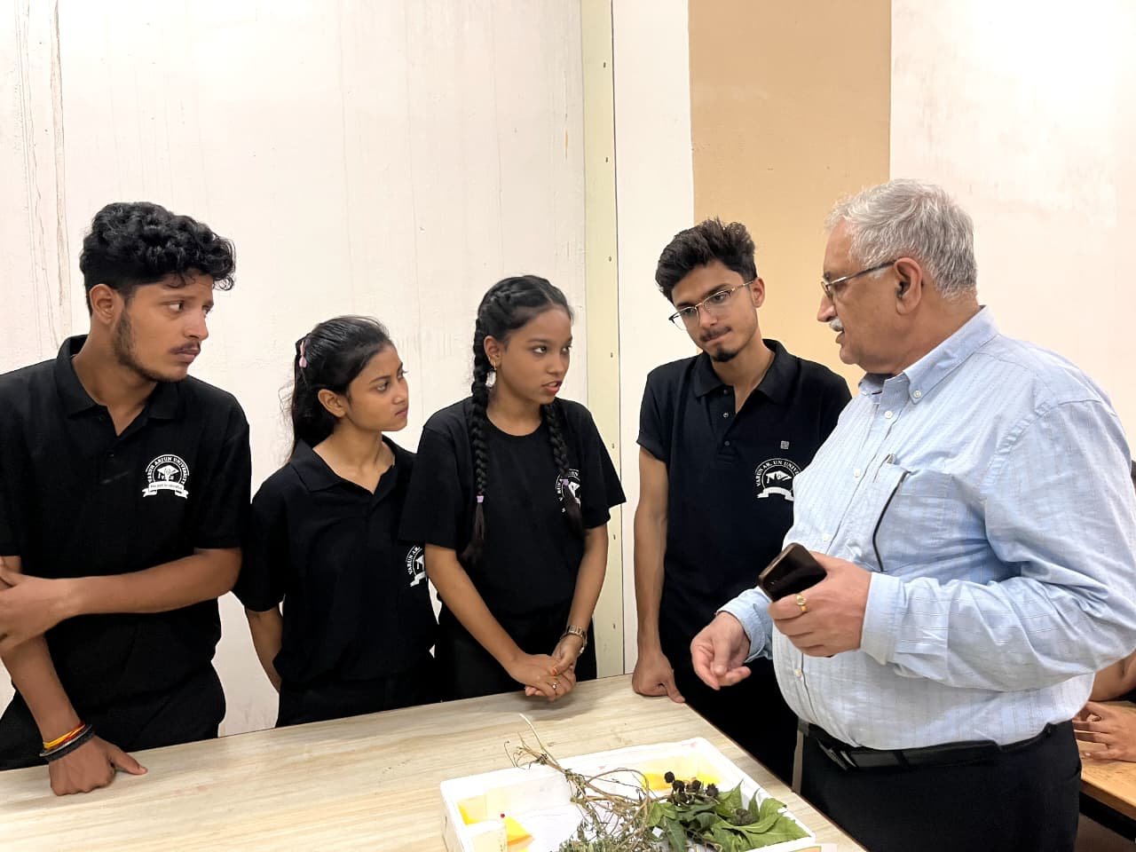 Day 2: Unveiling Forensic Science - Varun Arjun University's National ...